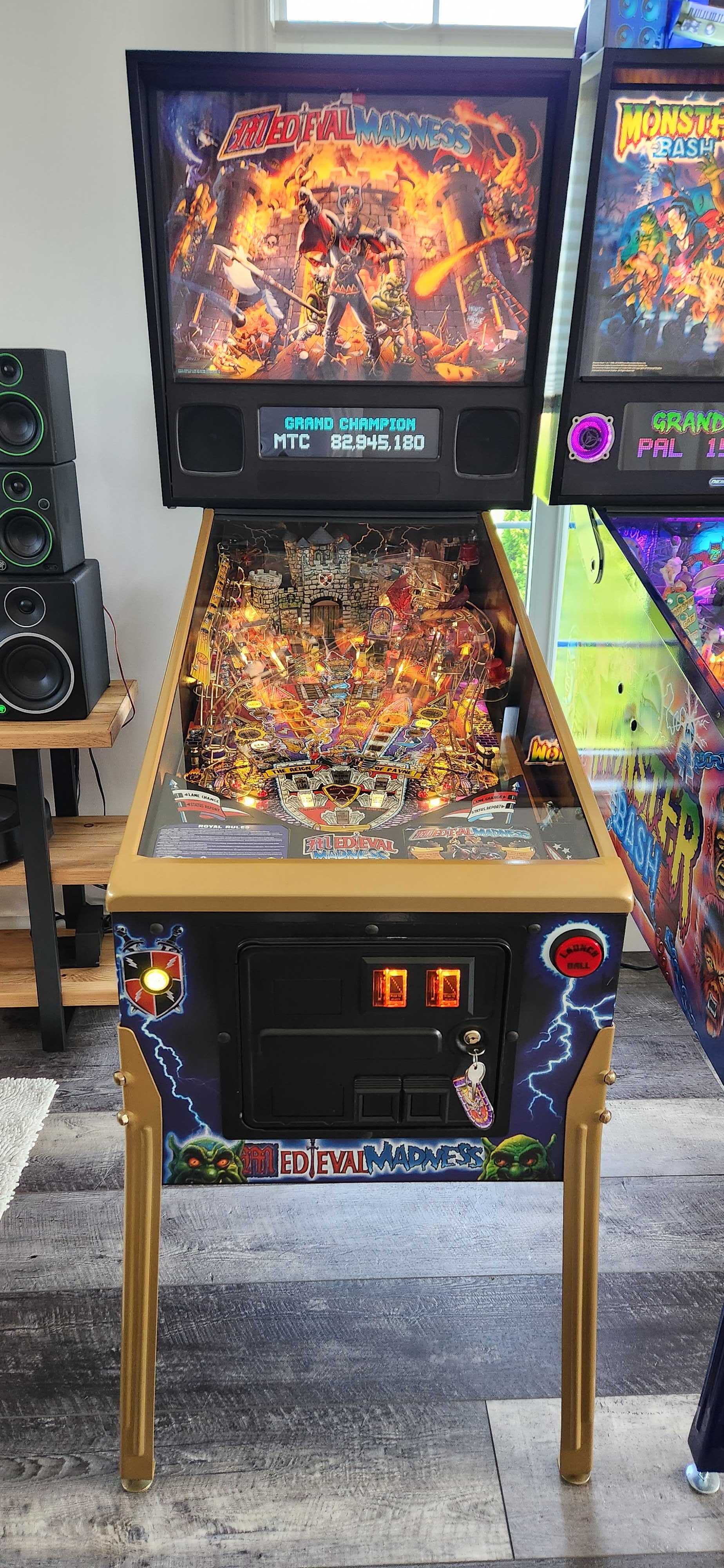 Medieval Madness Remake LE - Chicago Gaming Company [DEPOSIT] – Mana ...